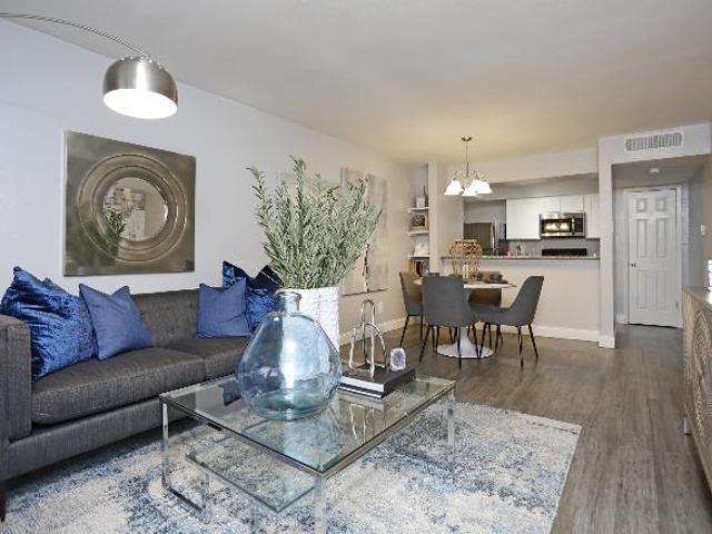 1 Br, 1 bath, Condo 3830 Portland St