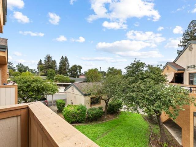 1 Br, 1 bath, Condo 3859 Annadale Ln