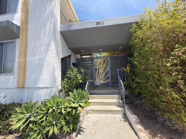 1 Br, 1 bath, Condo 3911 Oregon Street