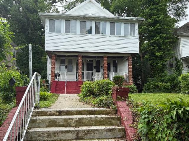 1 Br, 1 bath, Condo 3925 Fairview Avenue