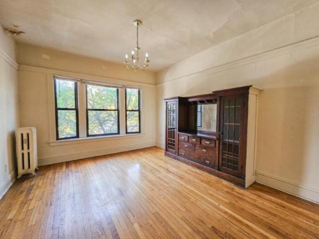 1 Br, 1 bath, Condo 3921 Fremont