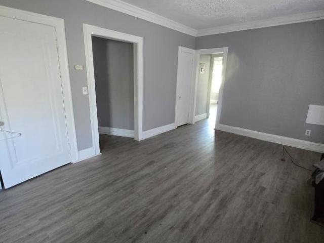 1 Br, 1 bath, Condo 392 East 147th St