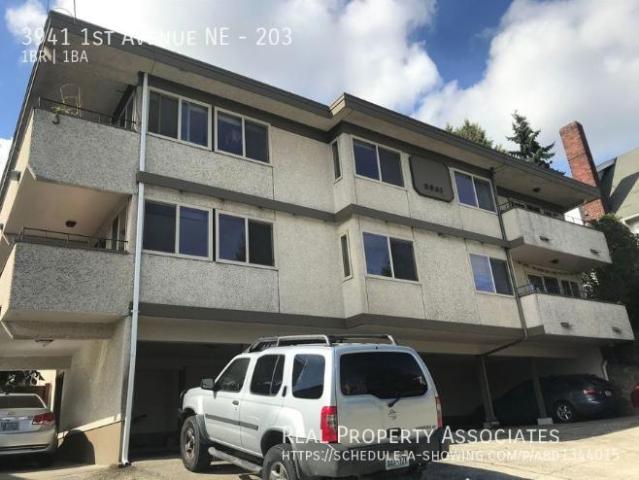 1 Br, 1 bath, Condo 3941 1st Avenue Ne
