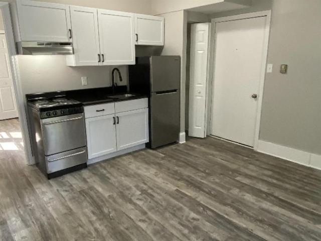 1 Br, 1 bath, Other 405 Monroe Street