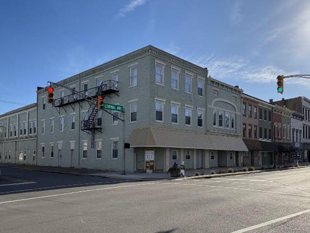 1 Br, 1 bath, Other 430 N Central Ave