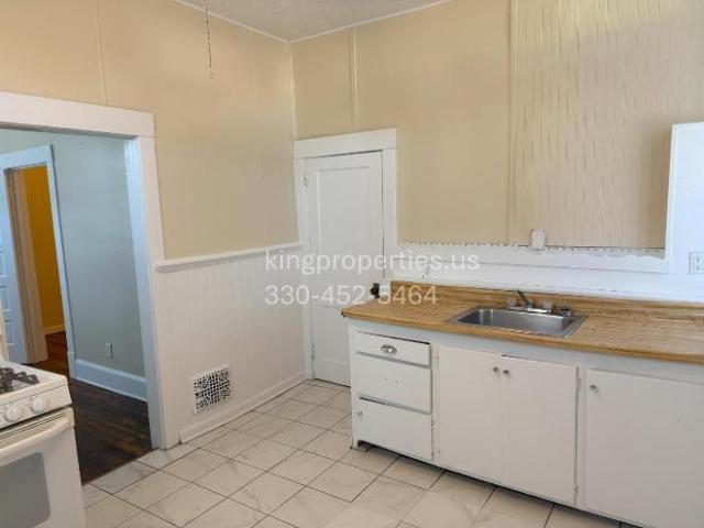 1 Br, 1 bath, Other 443 Wales Ave Ne