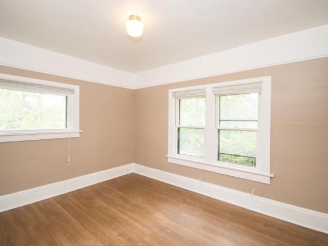 1 Br, 1 bath, Other 457 SW Washington