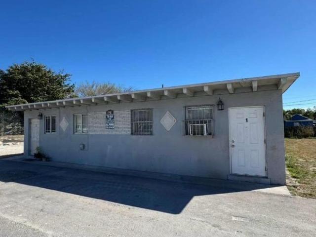 1 Br, 1 bath, Apartment 529 Lucy St