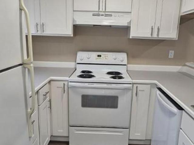 1 Br, 1 bath, Other 611 W Casino Rd