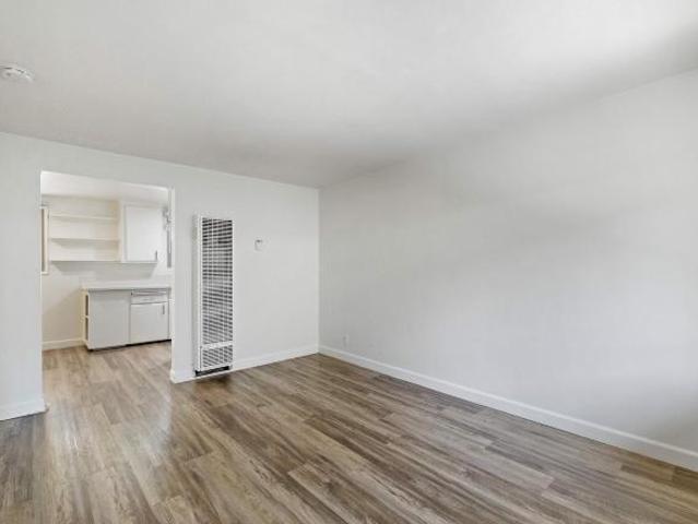 1 Br, 1 bath, Other 620 East Imperial Avenue