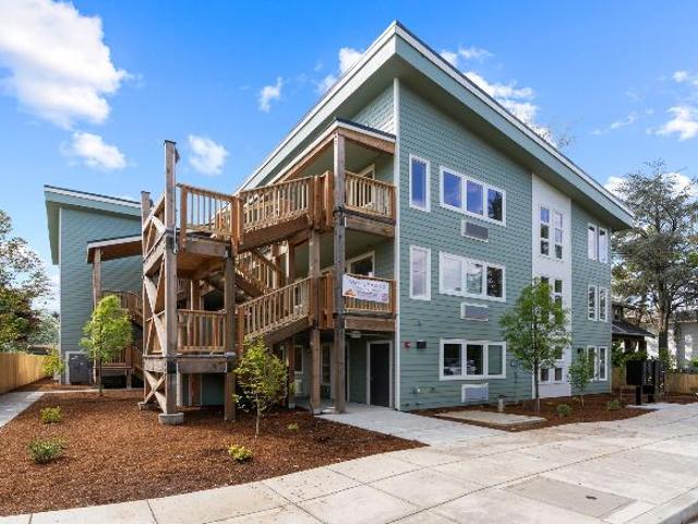 1 Br, 1 bath, Other 6355 Se 92nd Ave