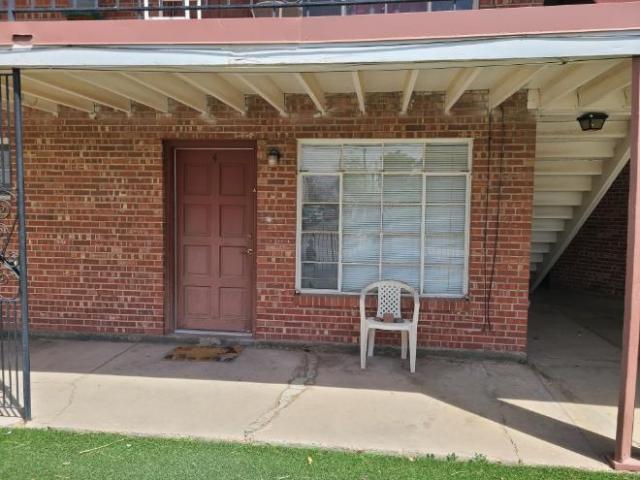 1 Br, 1 bath, Apartment 701 W Yandel Drive
