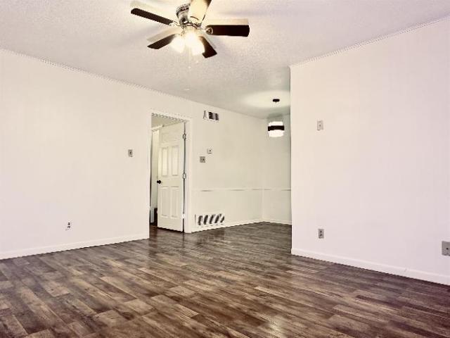 1 Br, 1 bath, Apartment 703 North Gilmer St