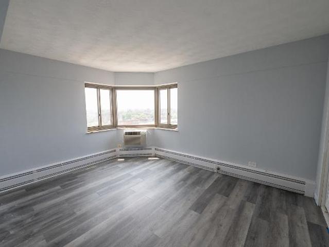1 Br, 1 bath, Other 7337 S South Shore Drive