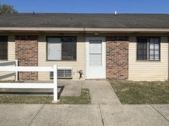 1 Br, 1 bath, Apartment 742 Loews Boulevard