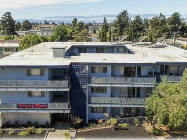 1 Br, 1 bath, Apartment 7911 Bancroft Avenue