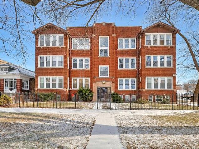 1 Br, 1 bath, Other 7955 S Paulina St