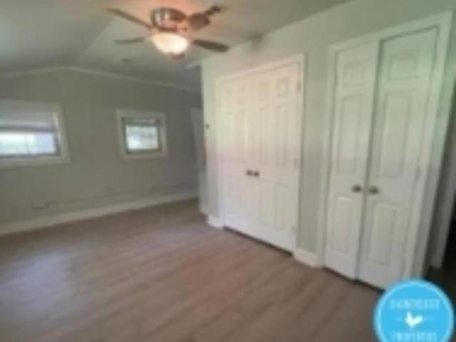 1 Br, 1 bath, Apartment 7 Shepherd Ln
