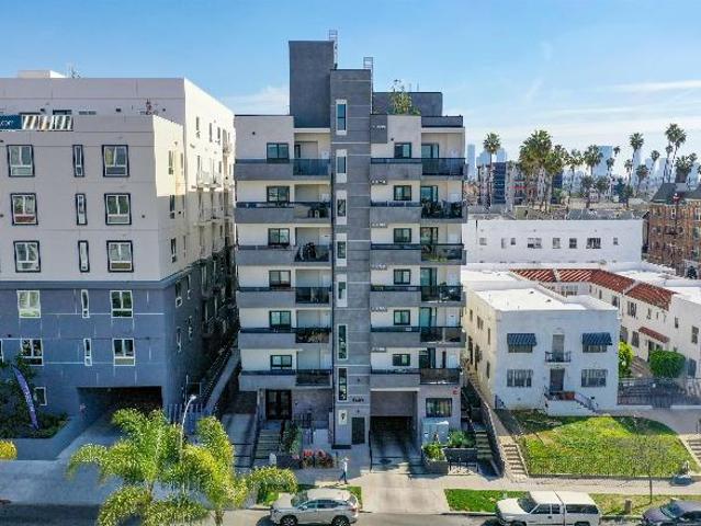 1 Br, 1 bath, Apartment 846 South Mariposa Avenue
