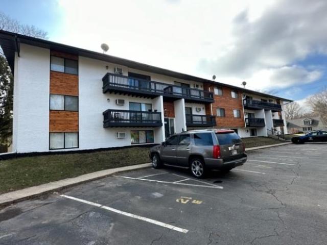 1 Br, 1 bath, Other 847 South Lake Park Avenue