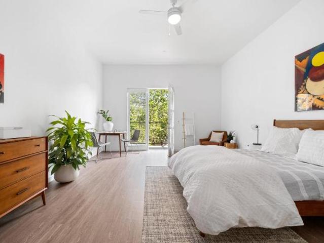 1 Br, 1 bath, Other 927 U Street