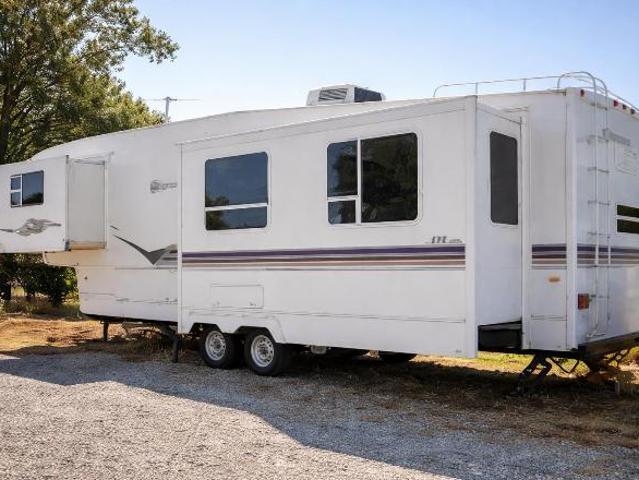 1 Br, 1 bath, Other 935 Avocado Avenue
