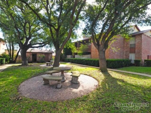 1 Br, 1 bath, Other 1000 East Business Hwy