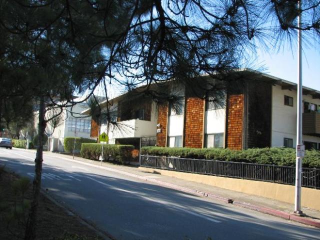 1 Br, 1 bath, Other 100 Millbrae Avenue