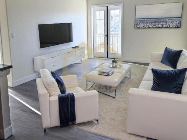 1 Br, 1 bath, Other 101 North Broadway