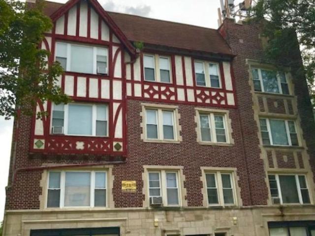 1 Br, 1 bath, Other 1121 E 82nd Street