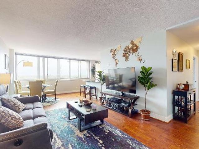 1 Br, 1 bath, Apartment 1220 Blair Mill Road