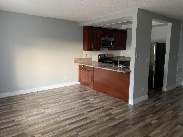 1 Br, 1 bath, Apartment 1243 Fedora Street