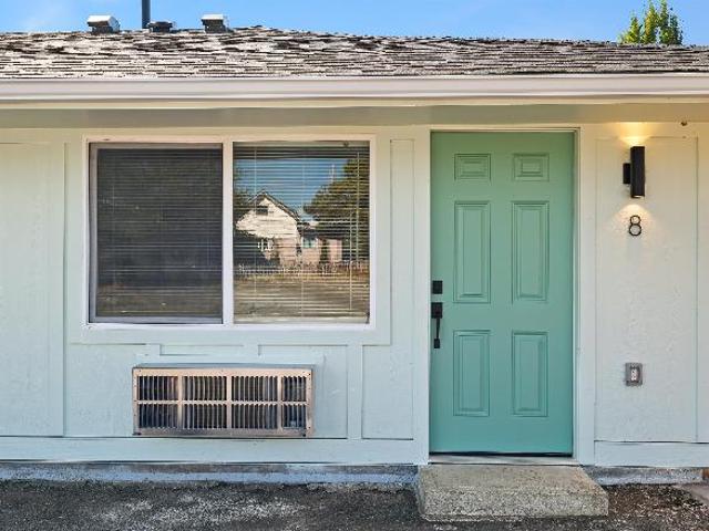 1 Br, 1 bath, Other 125 S West Boulevard