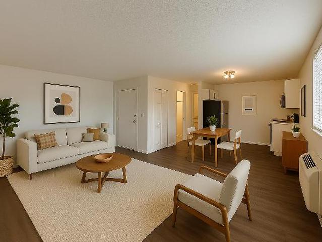 1 Br, 1 bath, Apartment 1320 1340 Idalia Ct
