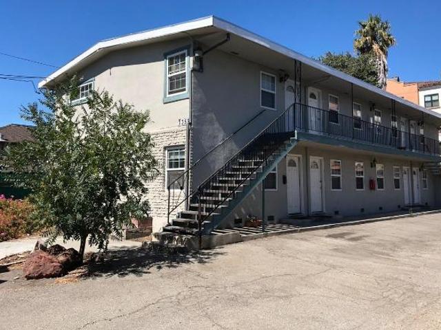 1 Br, 1 bath, Other 1359 Lewis St