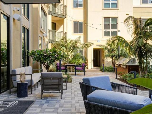 1 Br, 1 bath, Other 15100 Brookhurst Street