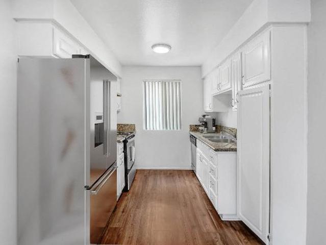 1 Br, 1 bath, Other 15105 Sherman Way