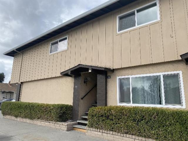 1 Br, 1 bath, Other 162 Roosevelt Avenue