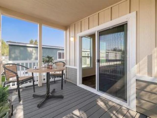1 Br, 1 bath, Apartment 16460 Finley Butte Road