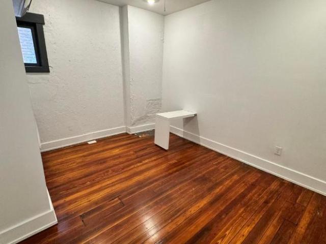 1 Br, 1 bath, Other 1733 Elm Street
