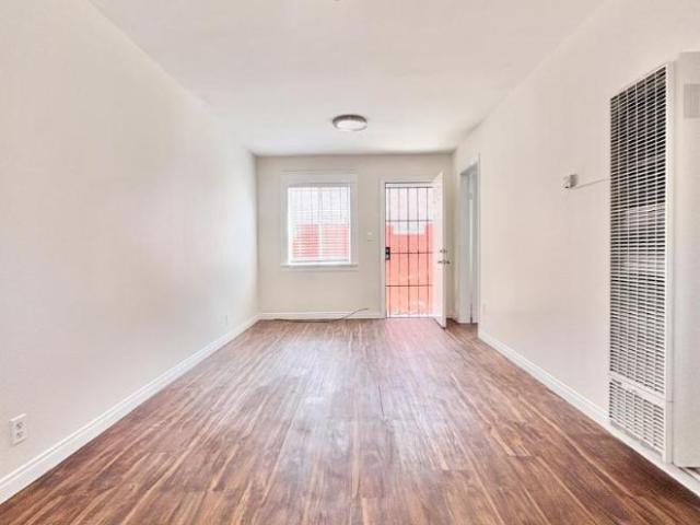 1 Br, 1 bath, Other 1780 Gaviota Avenue