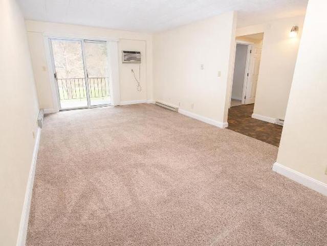 1 Br, 1 bath, Apartment 190 Sycamore Drive
