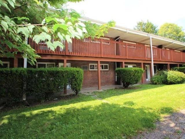 1 Br, 1 bath, Apartment 199 Rosemont Drive/243 Moon Clinton Road