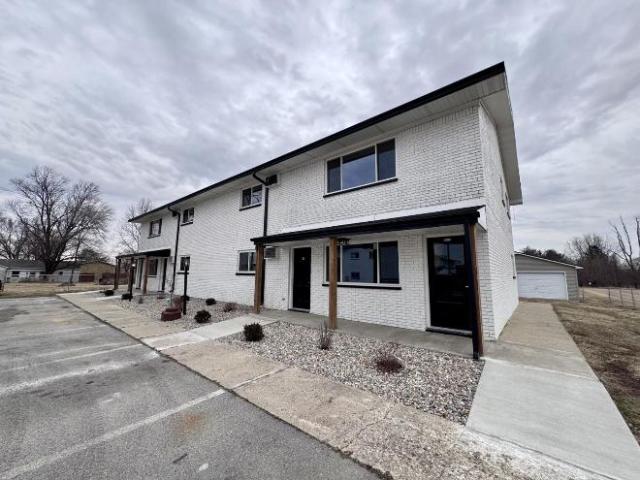 1 Br, 1 bath, Apartment 2008 South Goyer Road