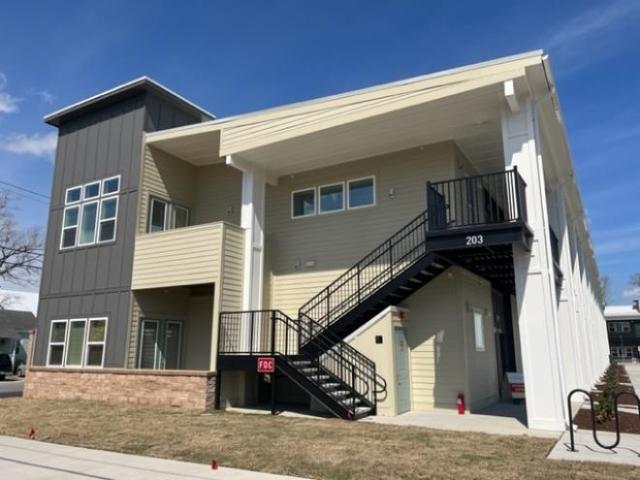 1 Br, 1 bath, Other 203 Wright St