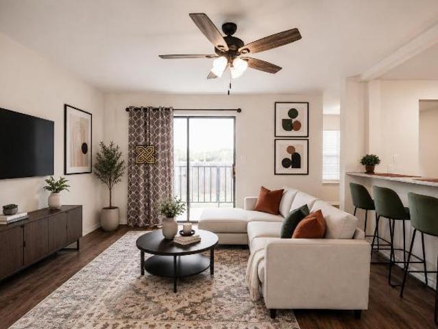 1 Br, 1 bath, Other 210 Northcross St