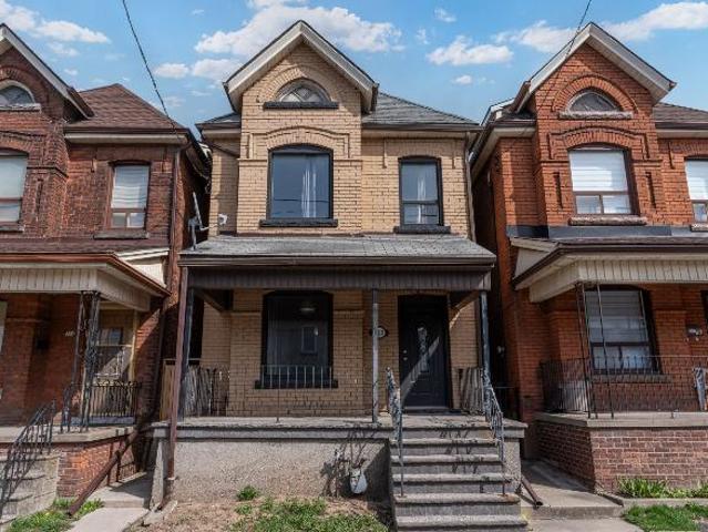 1 Br, 1 bath, Other 212 Wellington Street