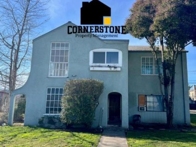 1 Br, 1 bath, Other 215 North Ivy Street