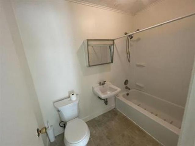 1 Br, 1 bath, Other 21 Blake Street