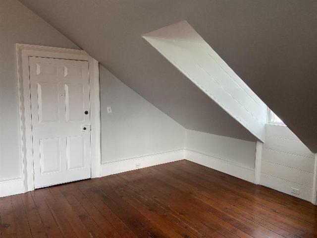 1 Br, 1 bath, Other 220 Calhoun St